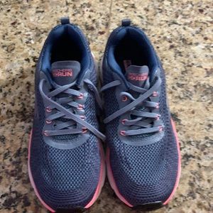 Skechers Shoes | Skechers Silver Weaved Slip On Sneakers Sz 85 | Poshmark